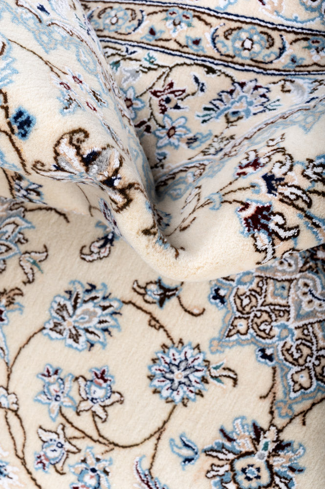 STACE Nain | Lilla Rugs | Rugs London